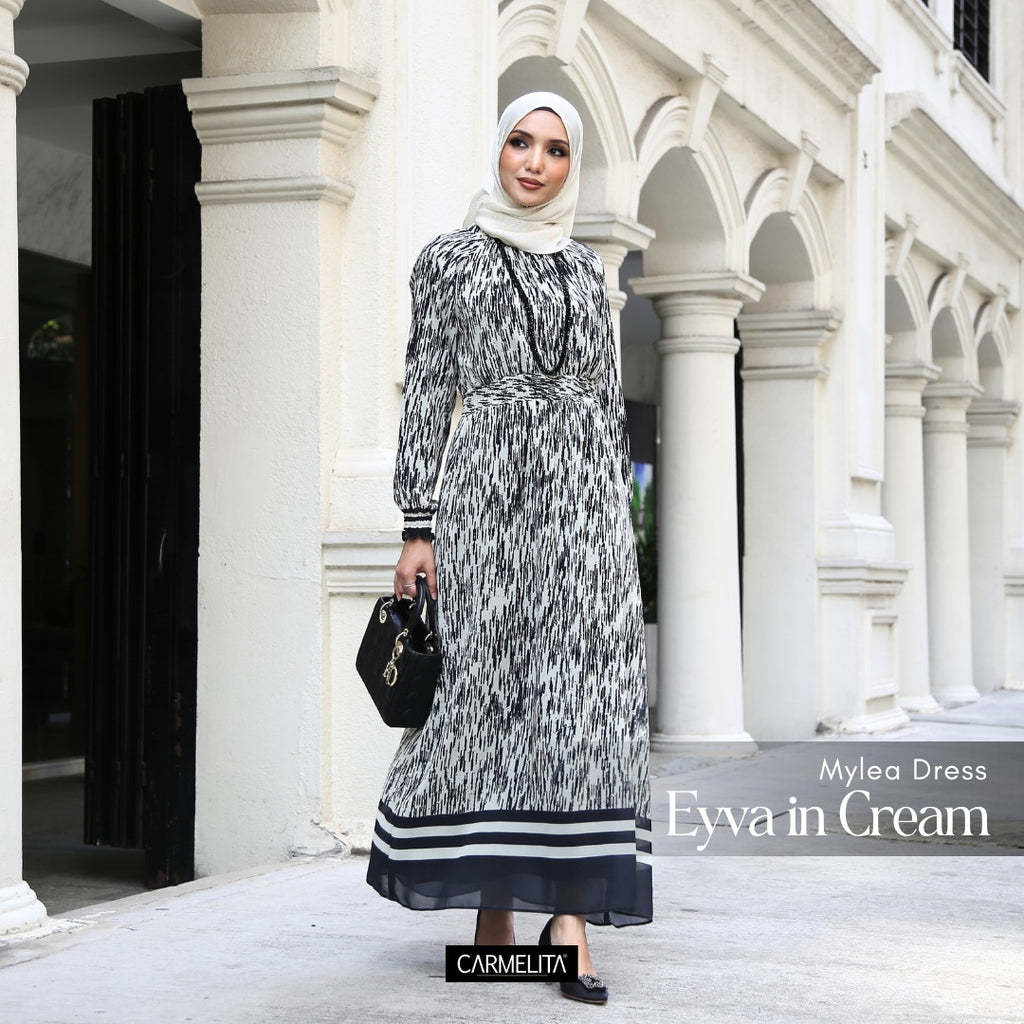 MYLEA DRESS - EYVA IN CREAM – CARMELITA - SUCCESSFUL WOMEN'S FLAVOUR